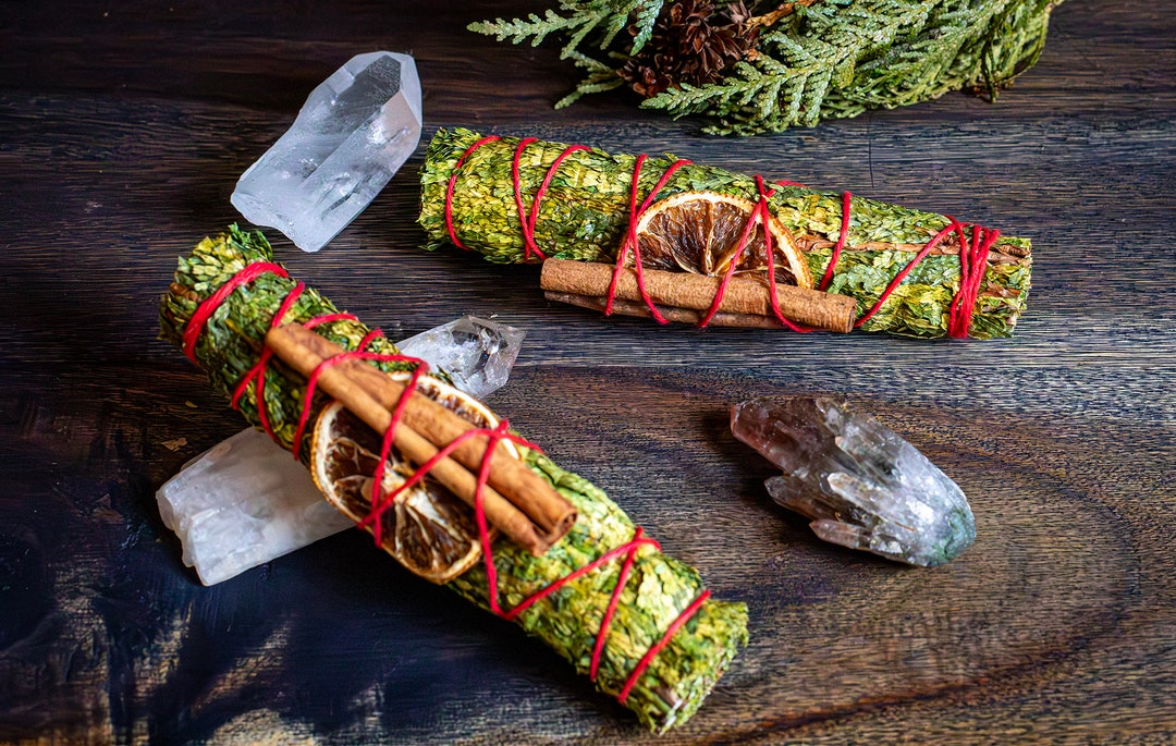 Smudge Stick With Cedar, Orange, Cinnamon / Hand-tied Yule Altar Bundle ...