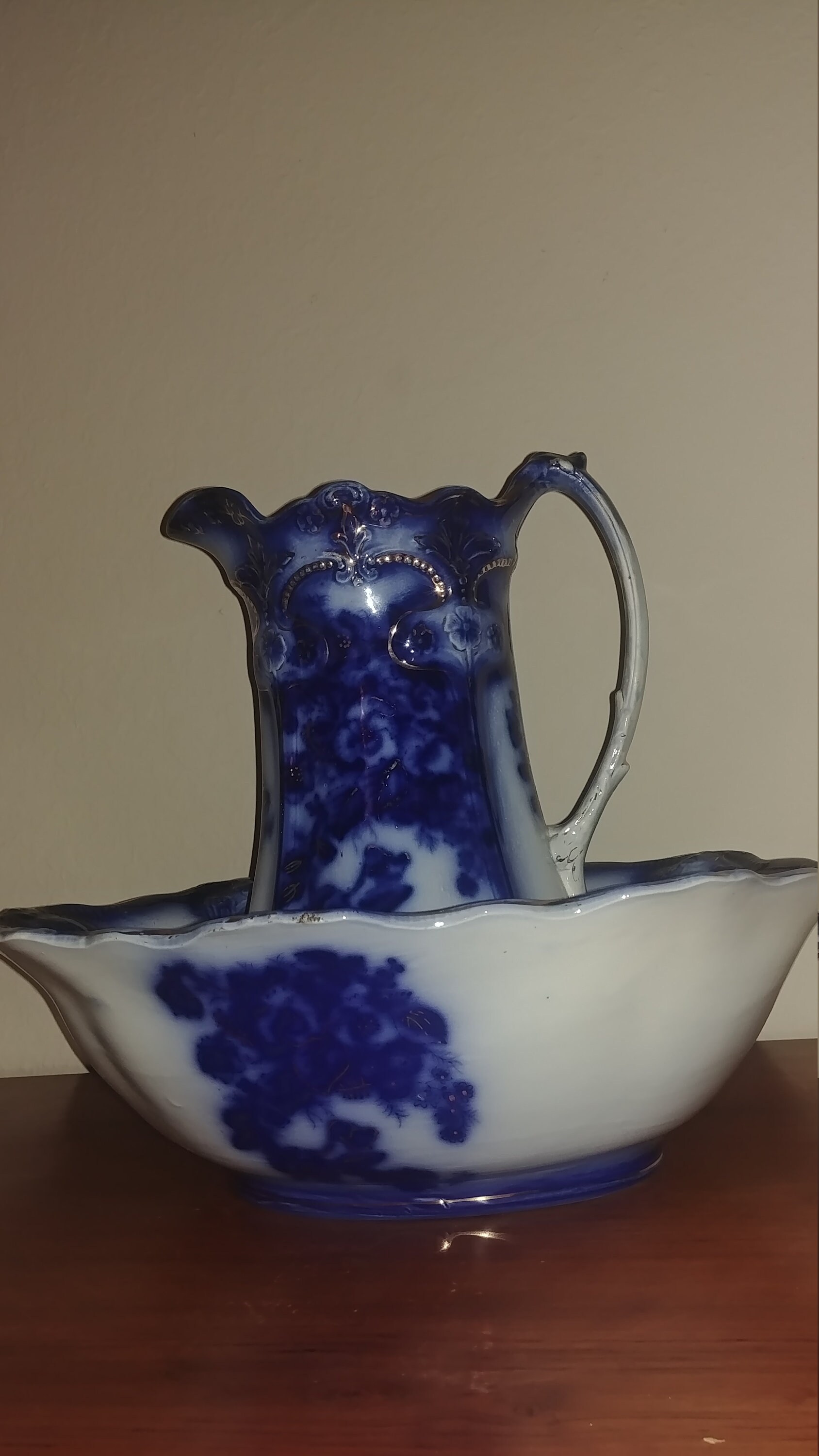 Enormous Victorian Flow Blue Pitcher and Wash Basin - Etsy