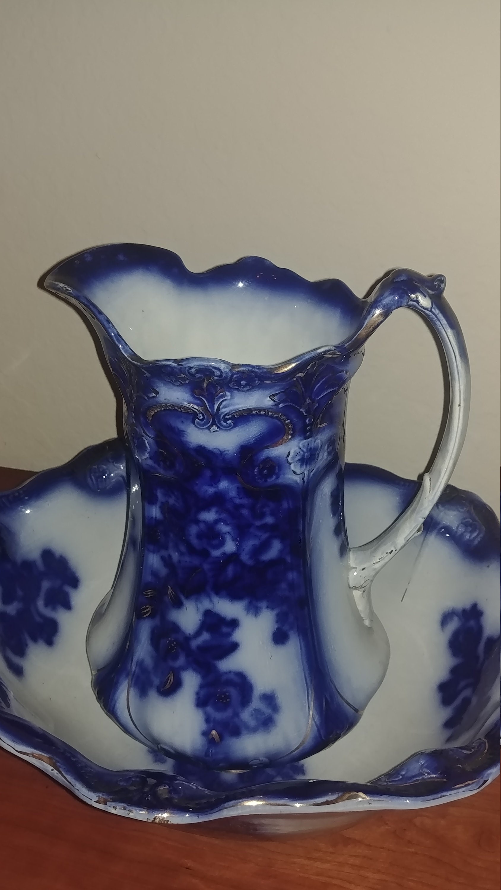 Enormous Victorian Flow Blue Pitcher and Wash Basin - Etsy