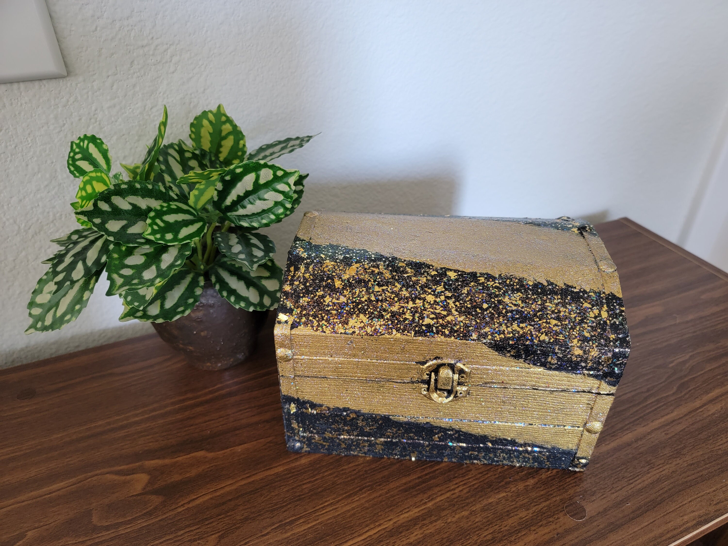 Rustic Storage Box Wood Treasure Chest Elegant Jewelry Box Special ...