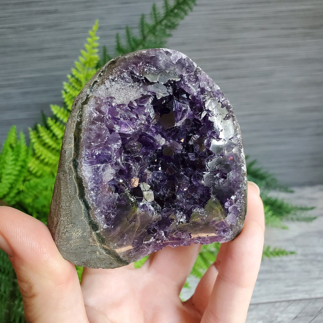Amethyst Geode, Polished Edges Standing Amethyst Geode, Amethyst From ...
