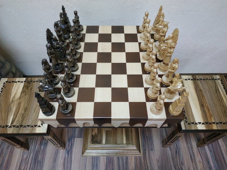 Wooden Chess Set / Table streaks of Power Walnut - Etsy