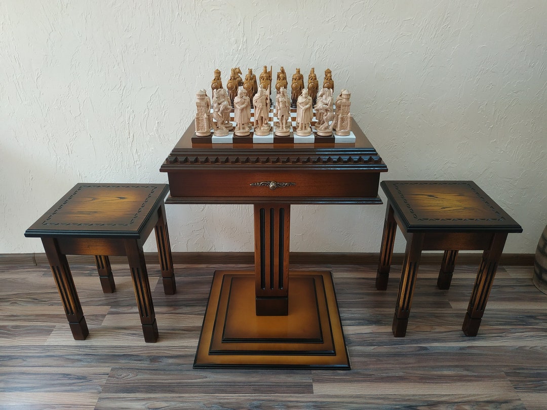 Chess Table/ Board/ Set "royal Classic" With Pieces "knights", Ombre ...