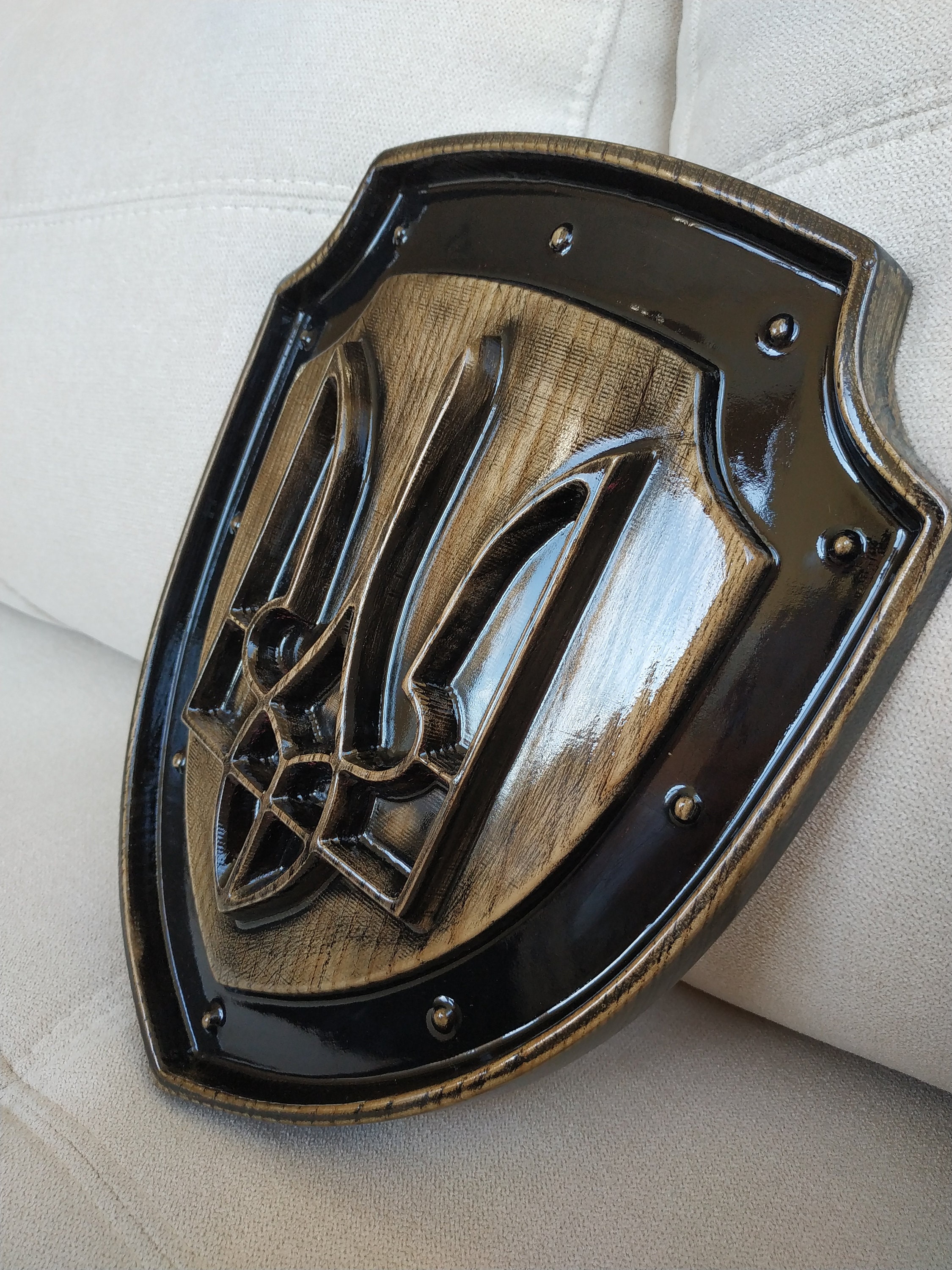 Ukrainian Trident Symbol Coat of Arms of Ukraine From Ash - Etsy