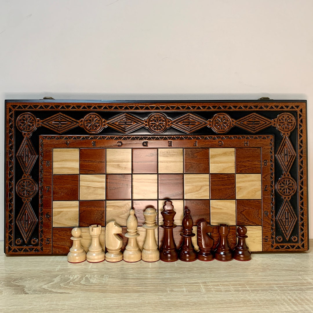 Handmade Ash Wood Folding Chess Set: Staunton Pieces & Velvet Storage ...