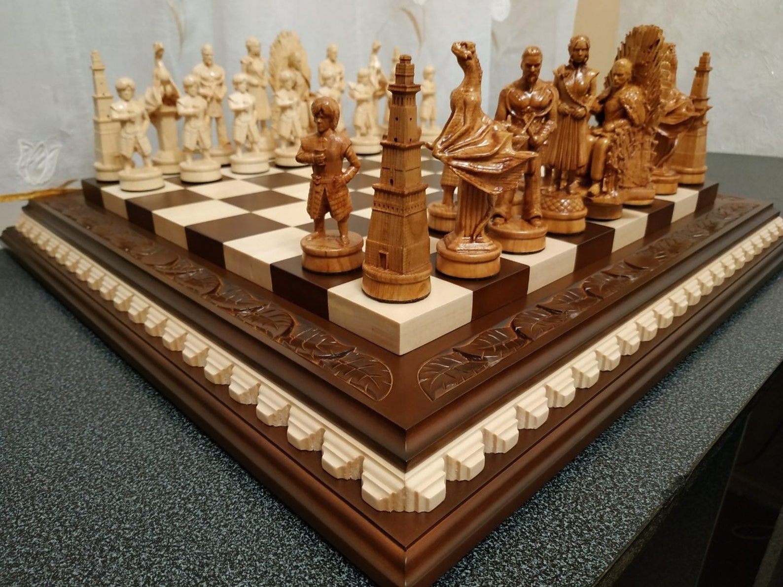 Wooden Chess Set battle of Thrones Board Pieces - Etsy