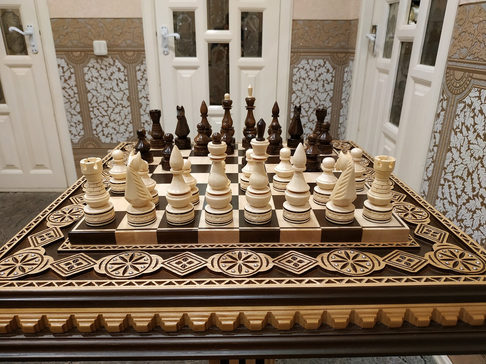 Handmade Ash Maple Wooden Chess Set, Beaded Inlay, Personalized Gift - Etsy
