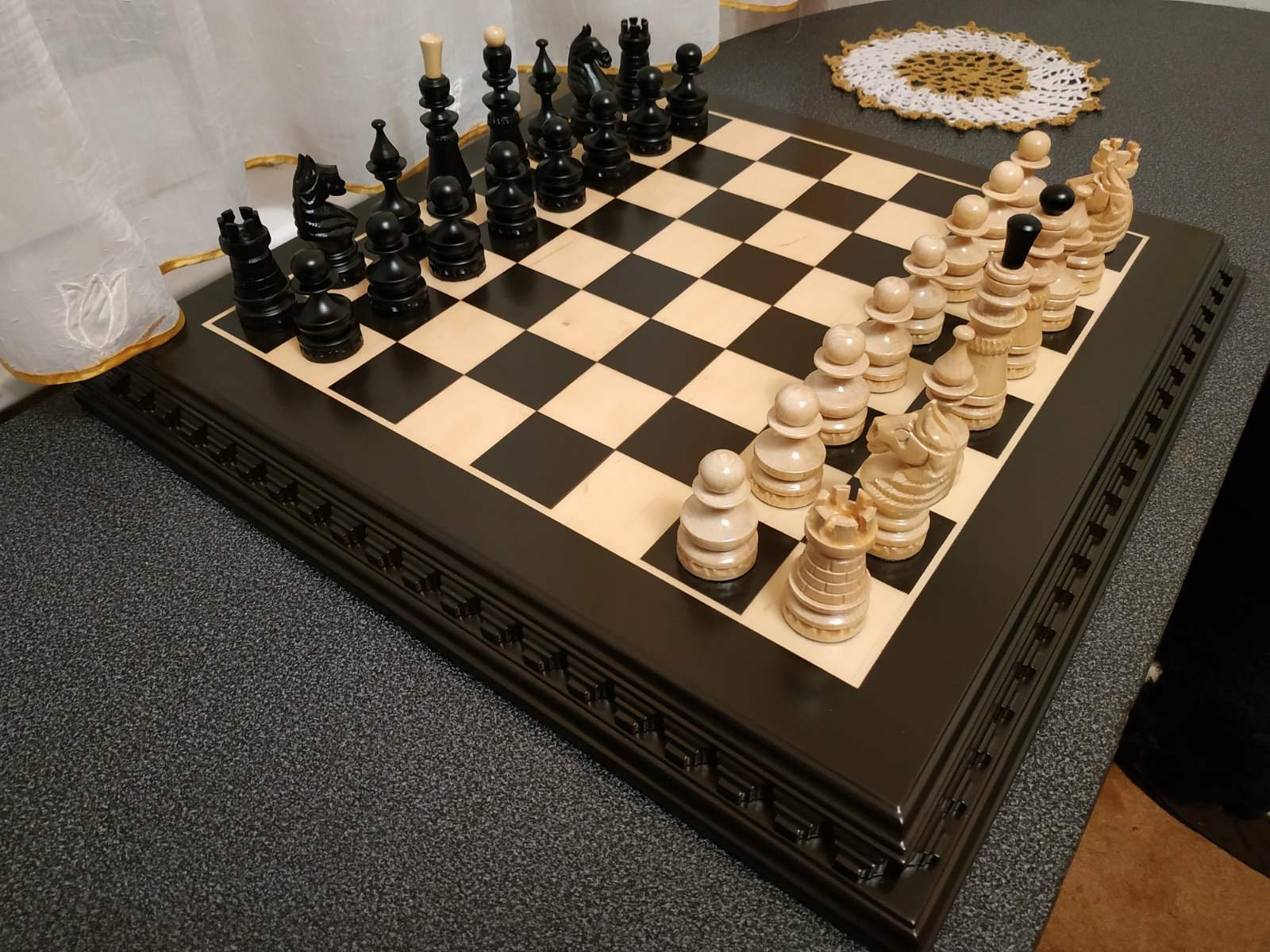 Chess set wood board classical chess pieces woodcarving | Etsy