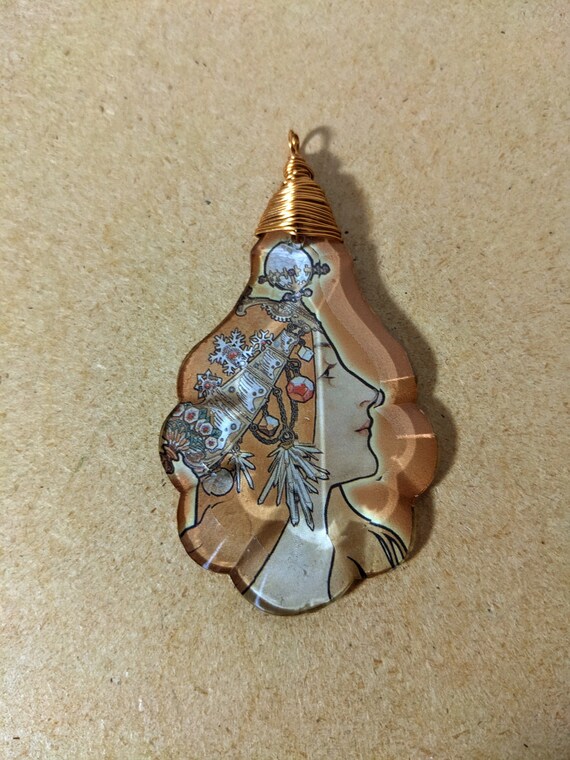 ALPHONSE MUCHA PENDANT Lucite and Copper Art Nouveau … - Gem