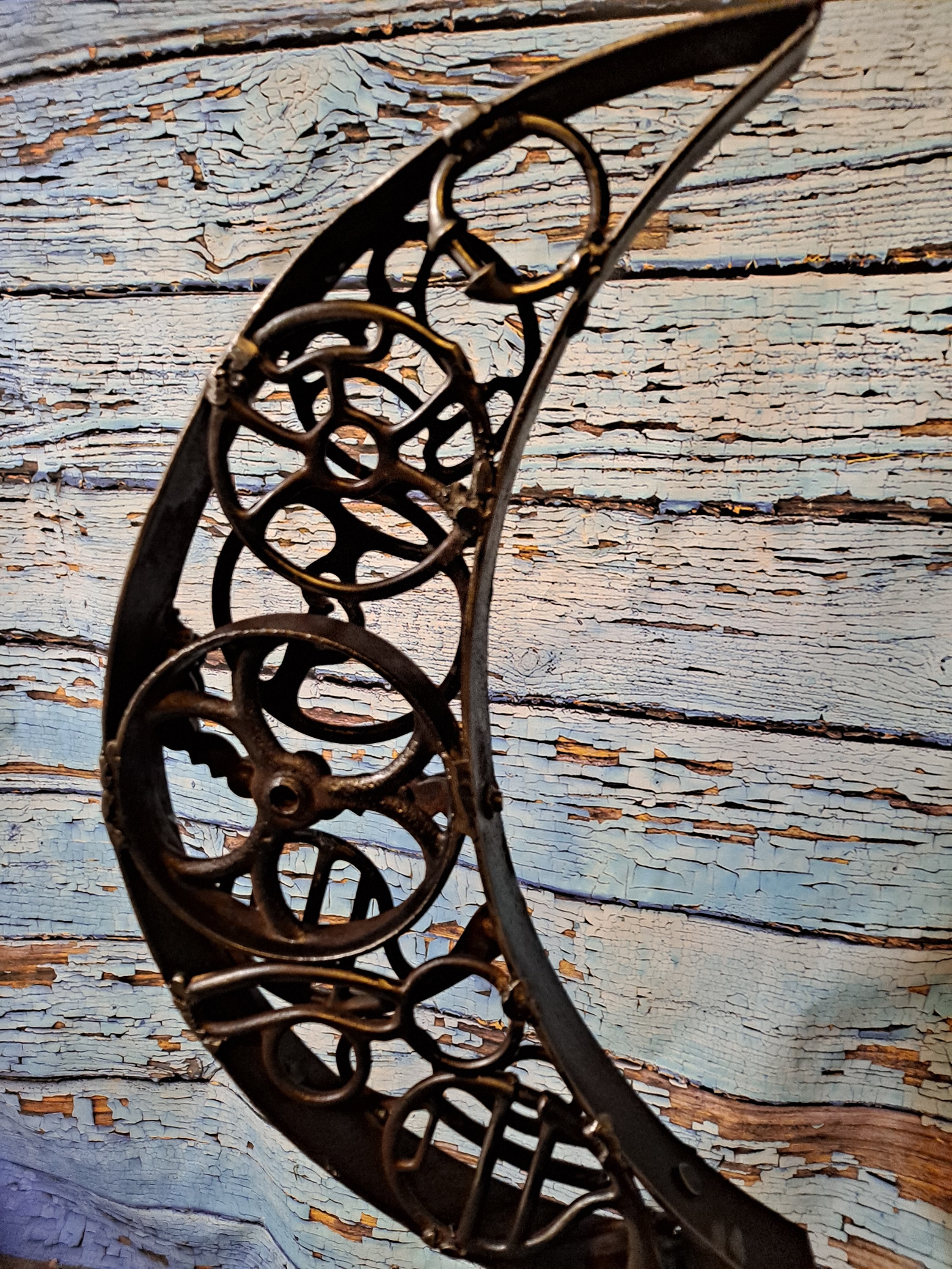 Moon Metal Sculpture, Horse Metal Sculpture, Inspiring Decoration ...