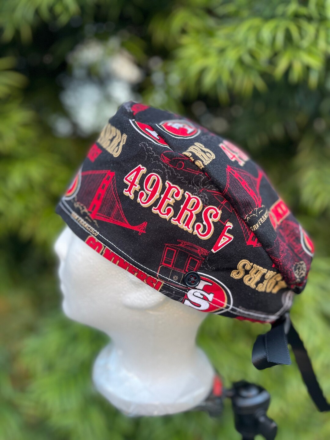 San Francisco Bay Area 49ers Scrub Cap With Buttons. Golden Gate Bridge ...