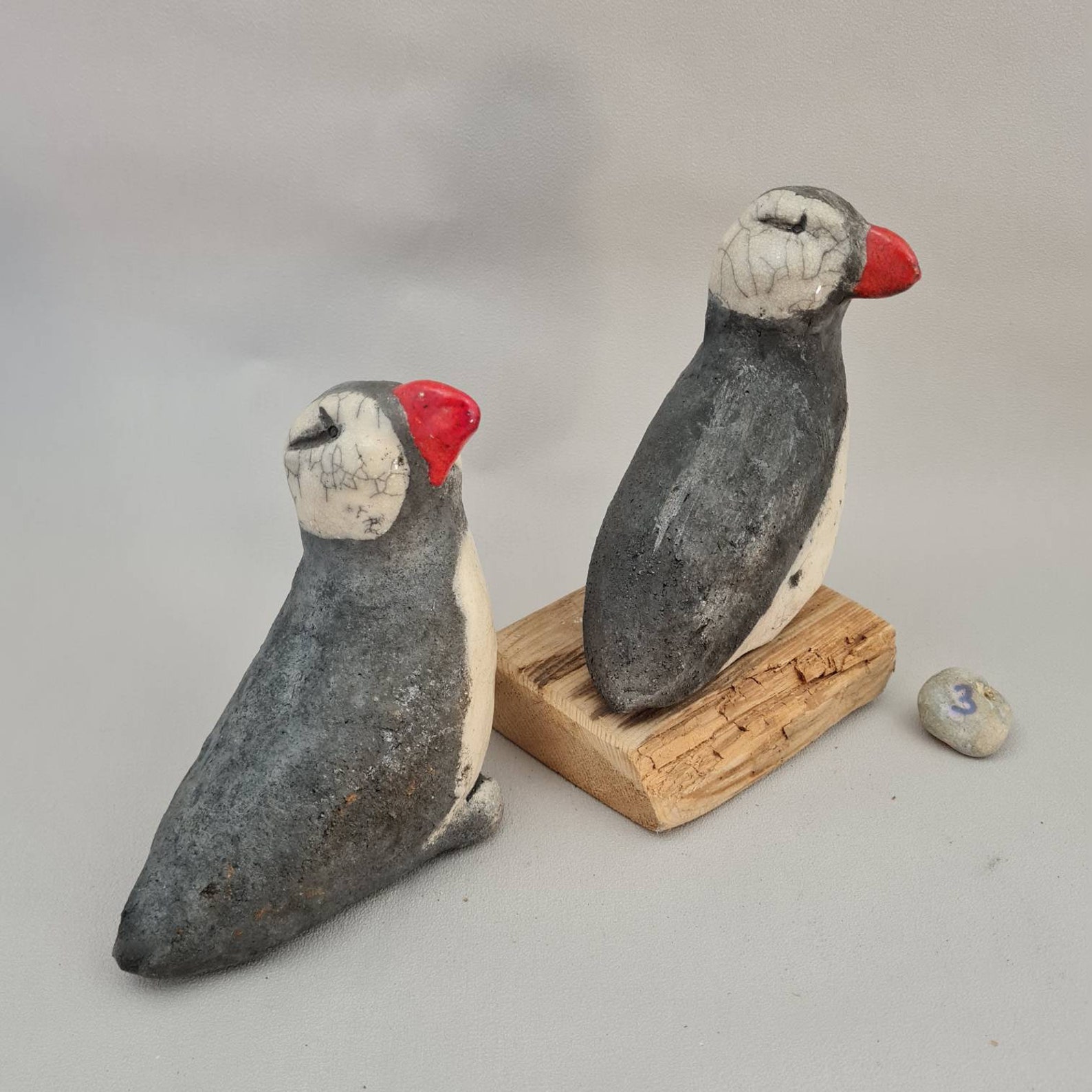 Couple de Macareux L ceramique Raku | Etsy