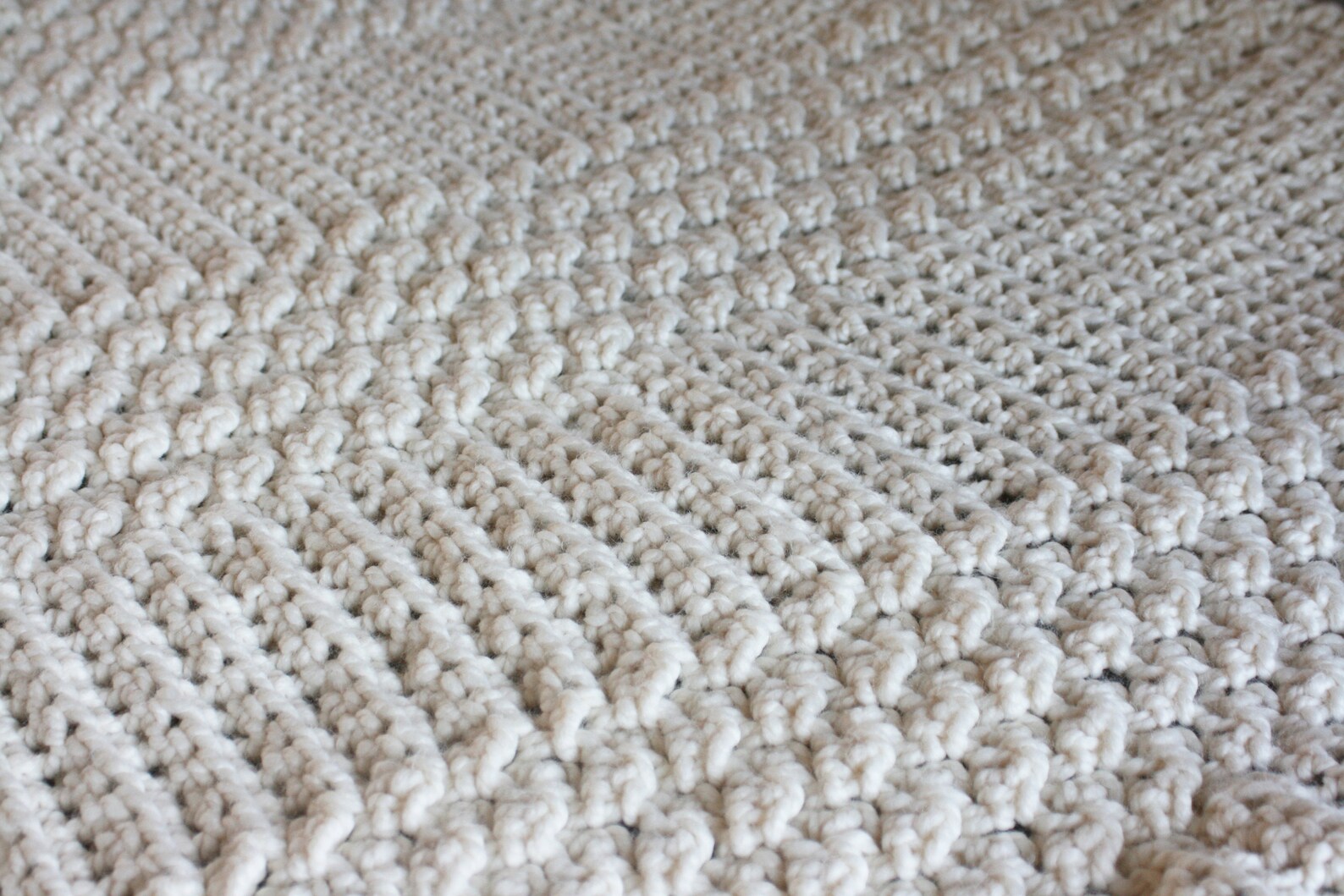 CROCHET PATTERN / Chunky Textured Ribbed Crochet Throw Pattern ...