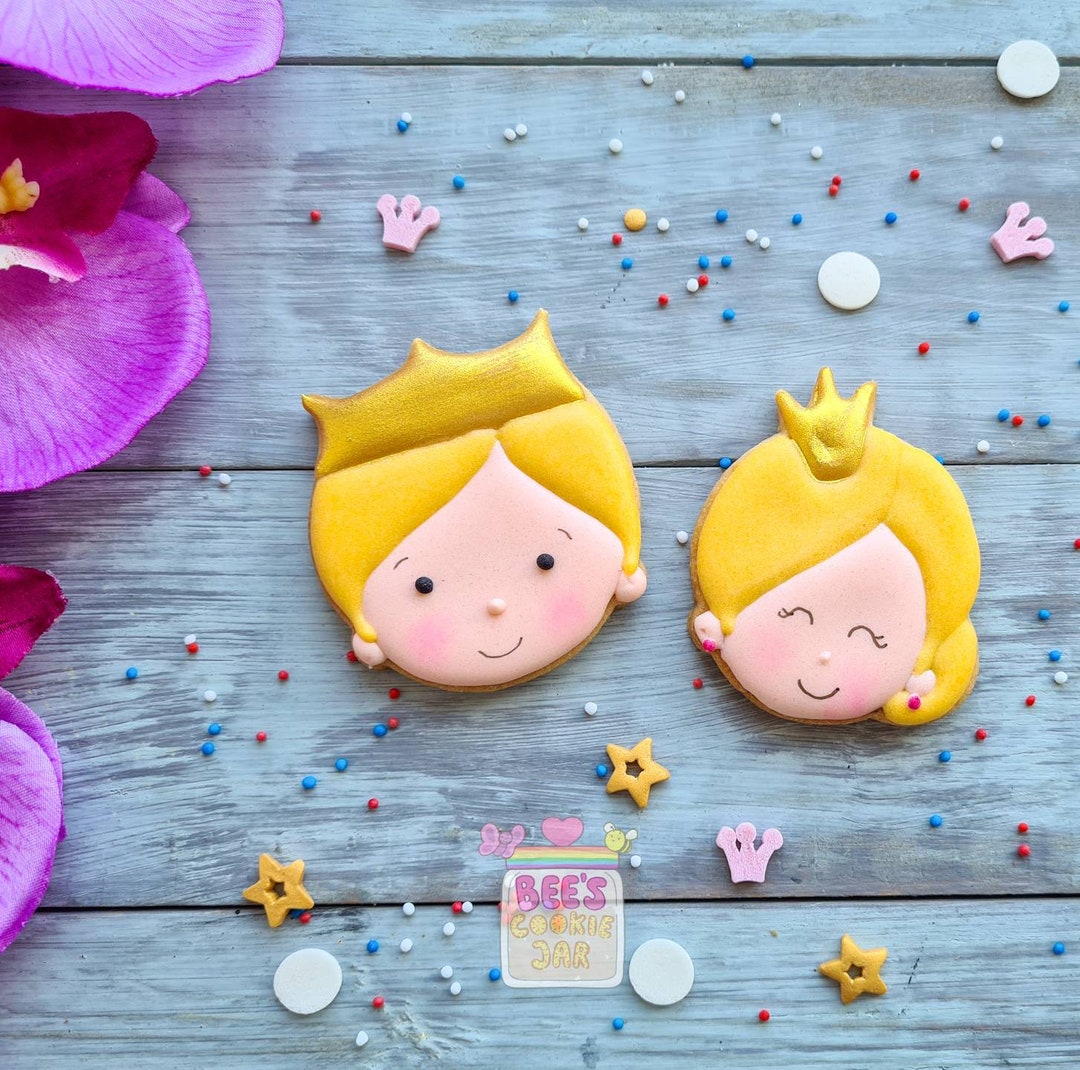 King & Queen Cookie Cutters - Etsy