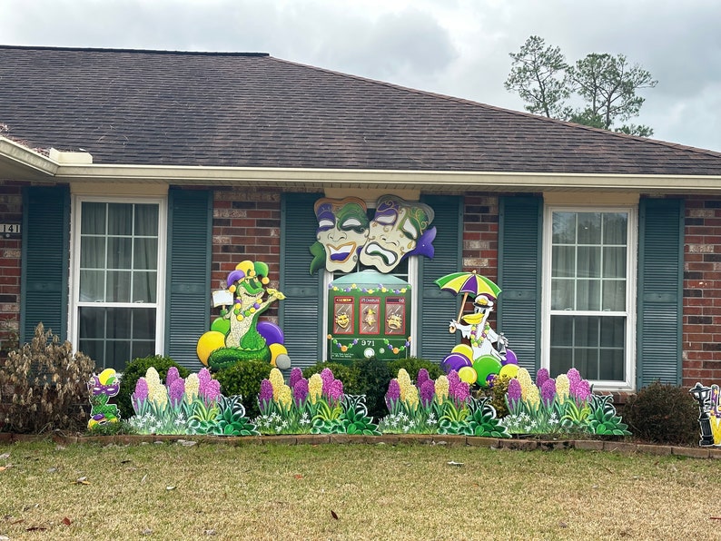 Mardi Gras Pelican Fence Panel - Etsy
