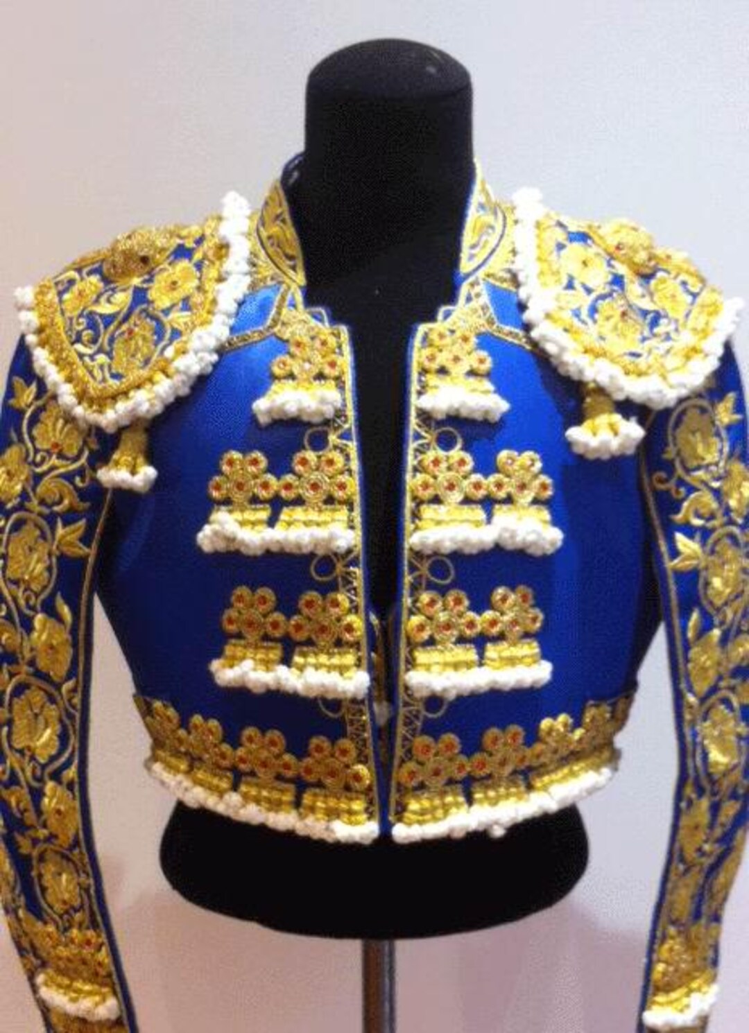 Professional Bullfighter's Outfit, Autentic Bullfighter Suit, GOLD ...