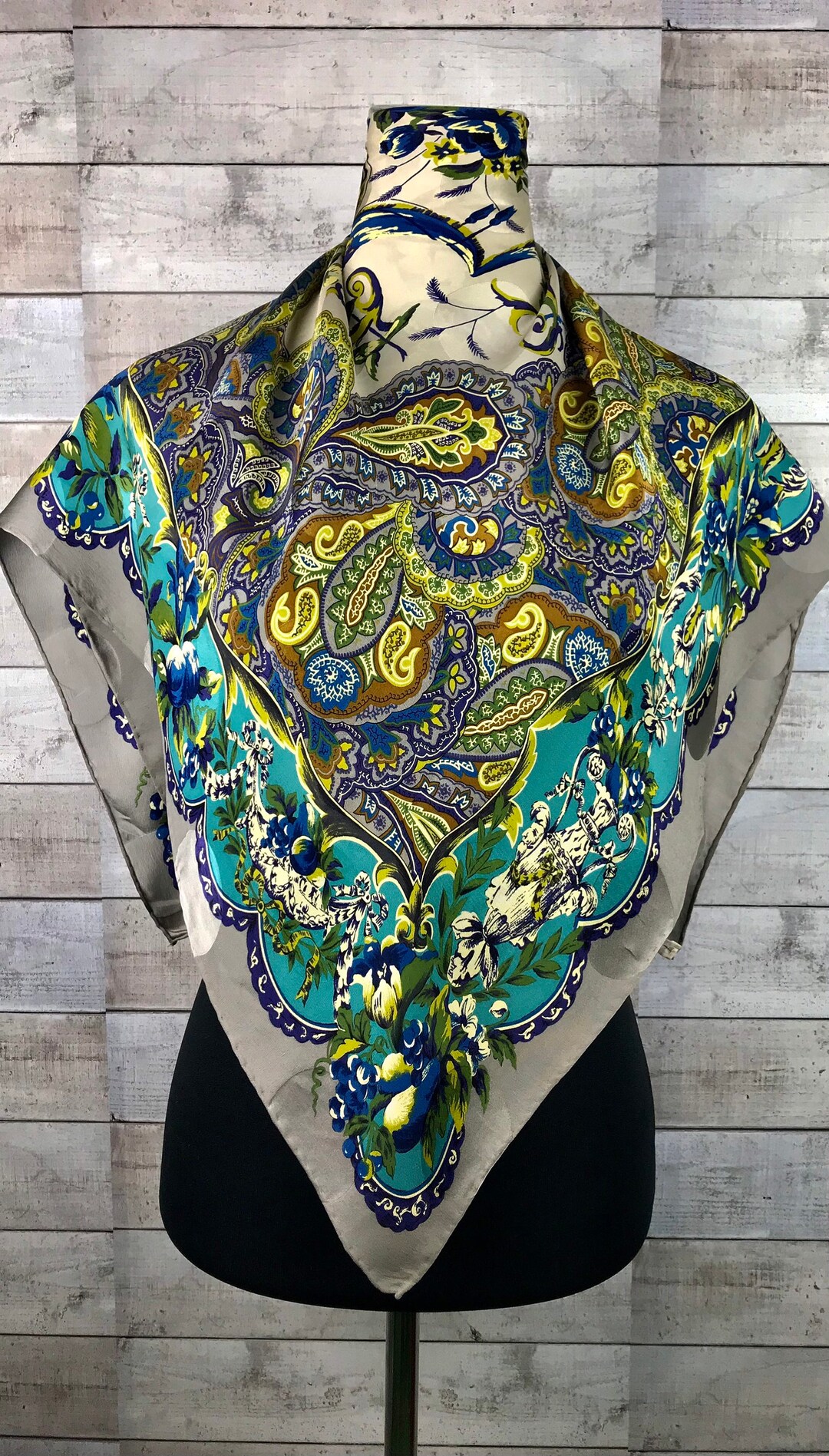Free Shipping Yuhika Idamai Silk Scarf Vintage N Size 34 X 34 - Etsy