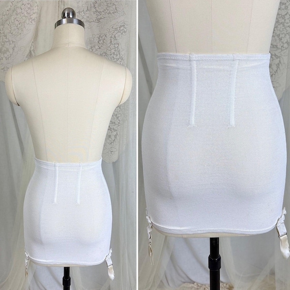 Vintage 1950s Girdle - Bright White Embroidered Rayon… - Gem