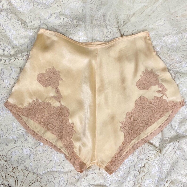 Vintage 1930's Golden Champagne Silk Bralette & Tap Pants Lingerie Set ...