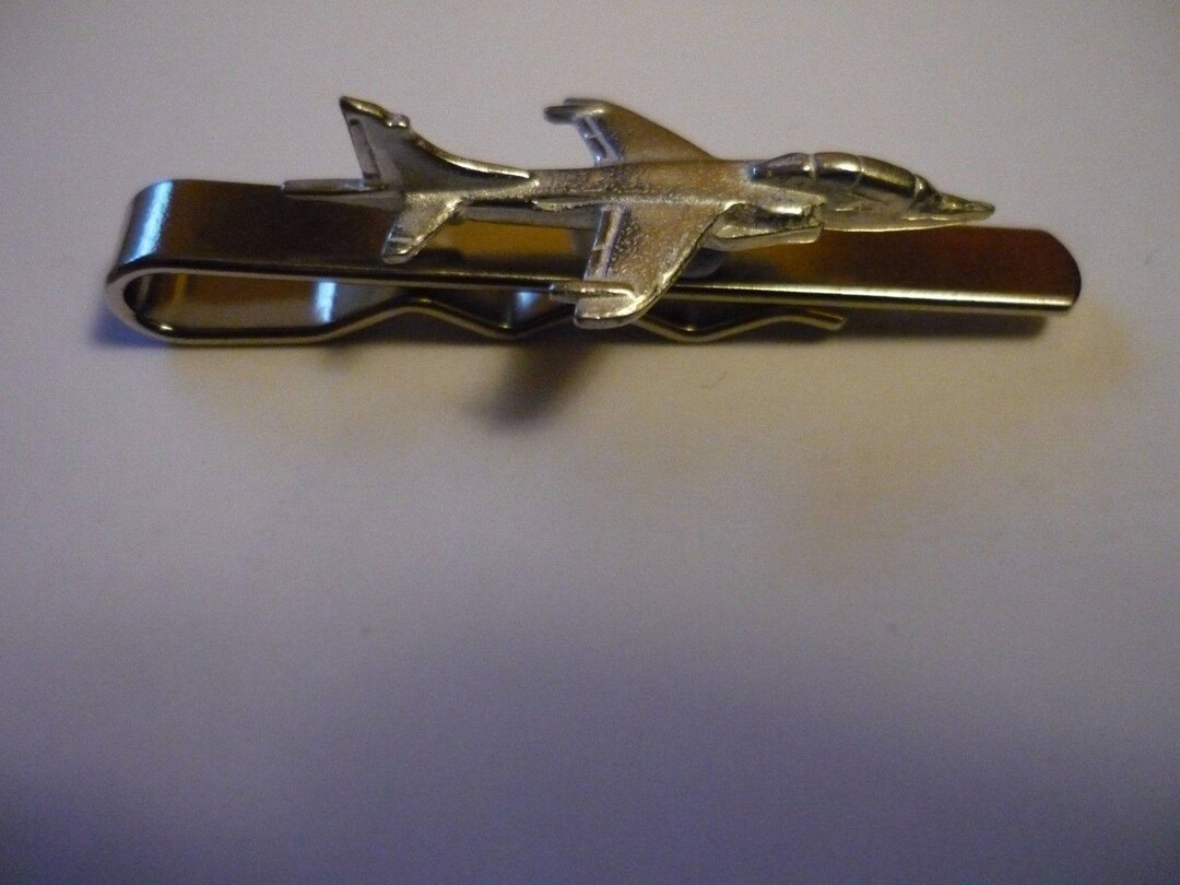 Harrier T8 C70 Plane Fine English Modern Pewter on a Tie Clip (slide ...