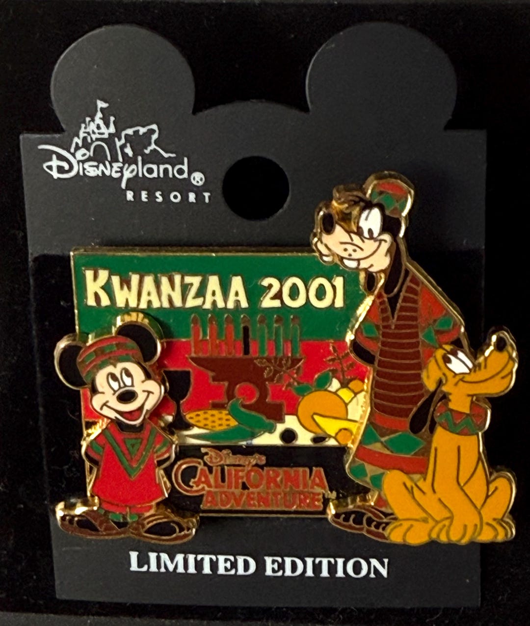 Rare Disney Kwanzaa, LE1200 Pin, Mickey Mouse, Goofy, & Pluto ...