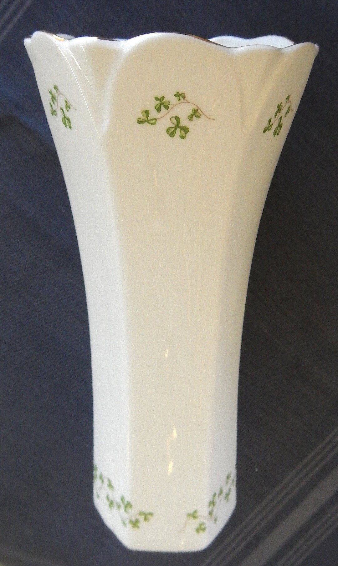 Vintage Irish Bone China Vase, Royal Tara, Trellis Shamrock Pattern ...