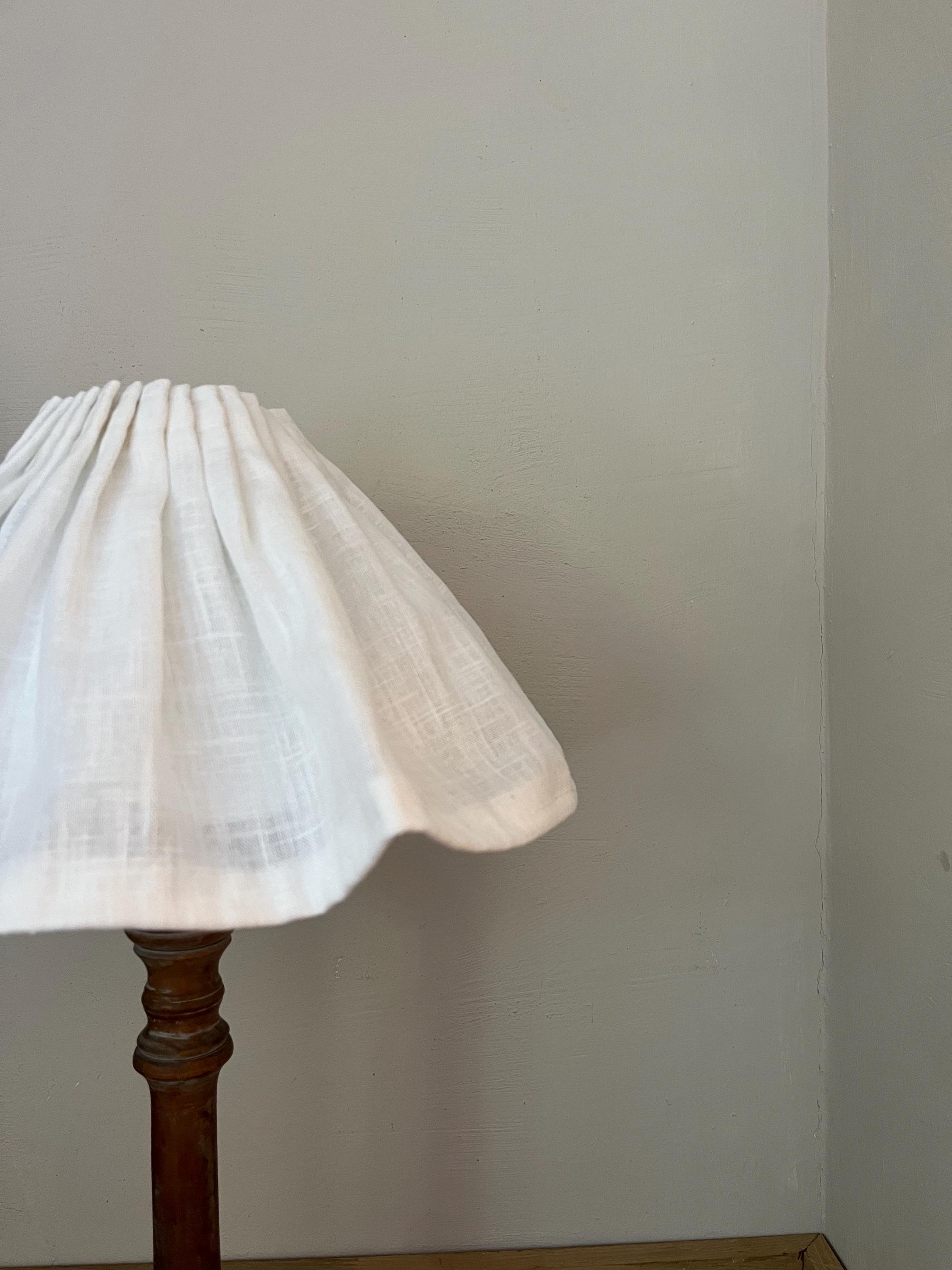White Linen Ruffle Shade -standard Size - Etsy