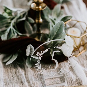 Round Acrylic Table Number Sign With Stands, Clear Glass Look Perspex Modern Calligraphy Numbers ...