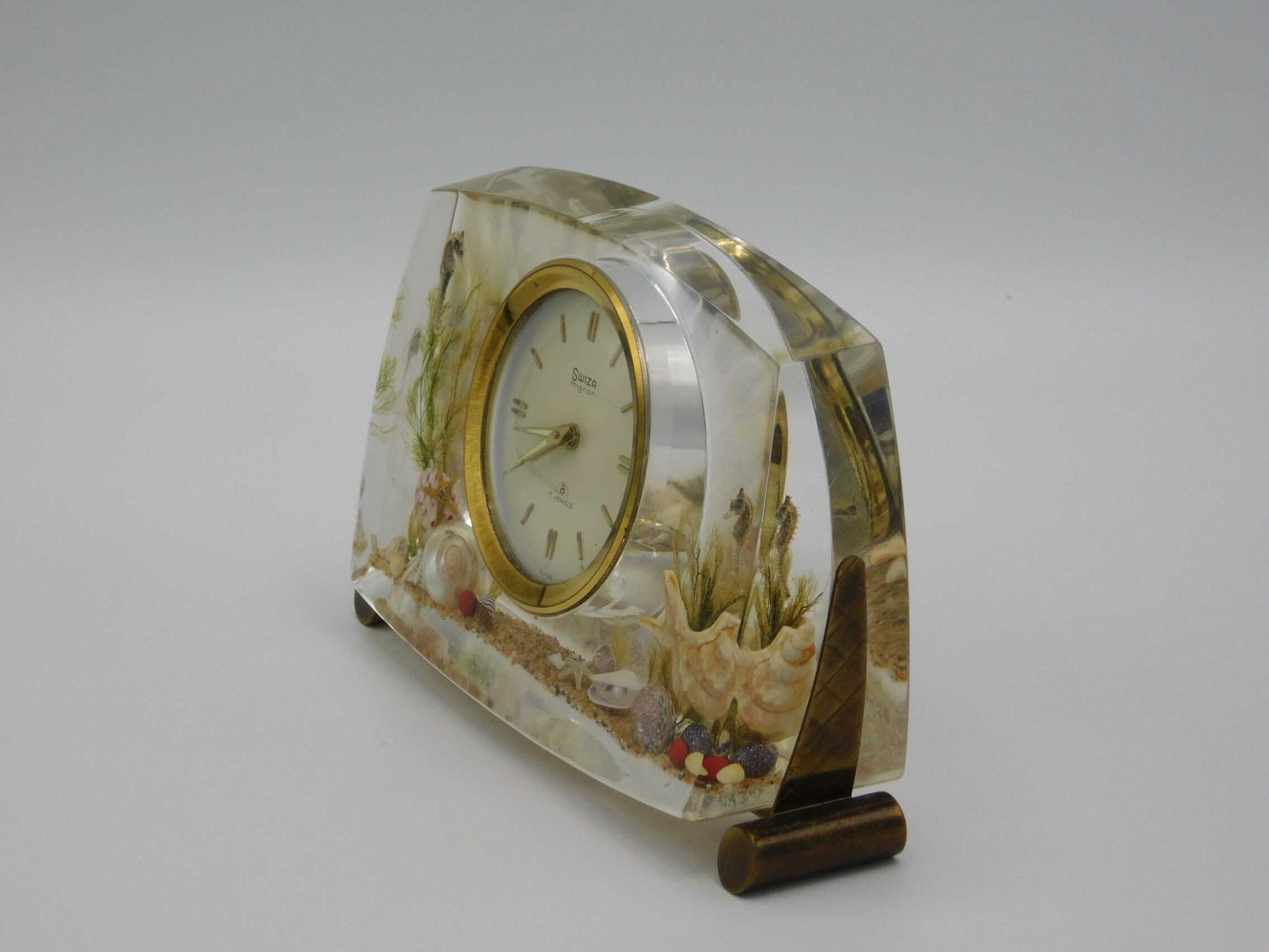 1950s Swiza Mignon Swiss 7 Jewel Clock Set in Acrylic With Sea - Etsy