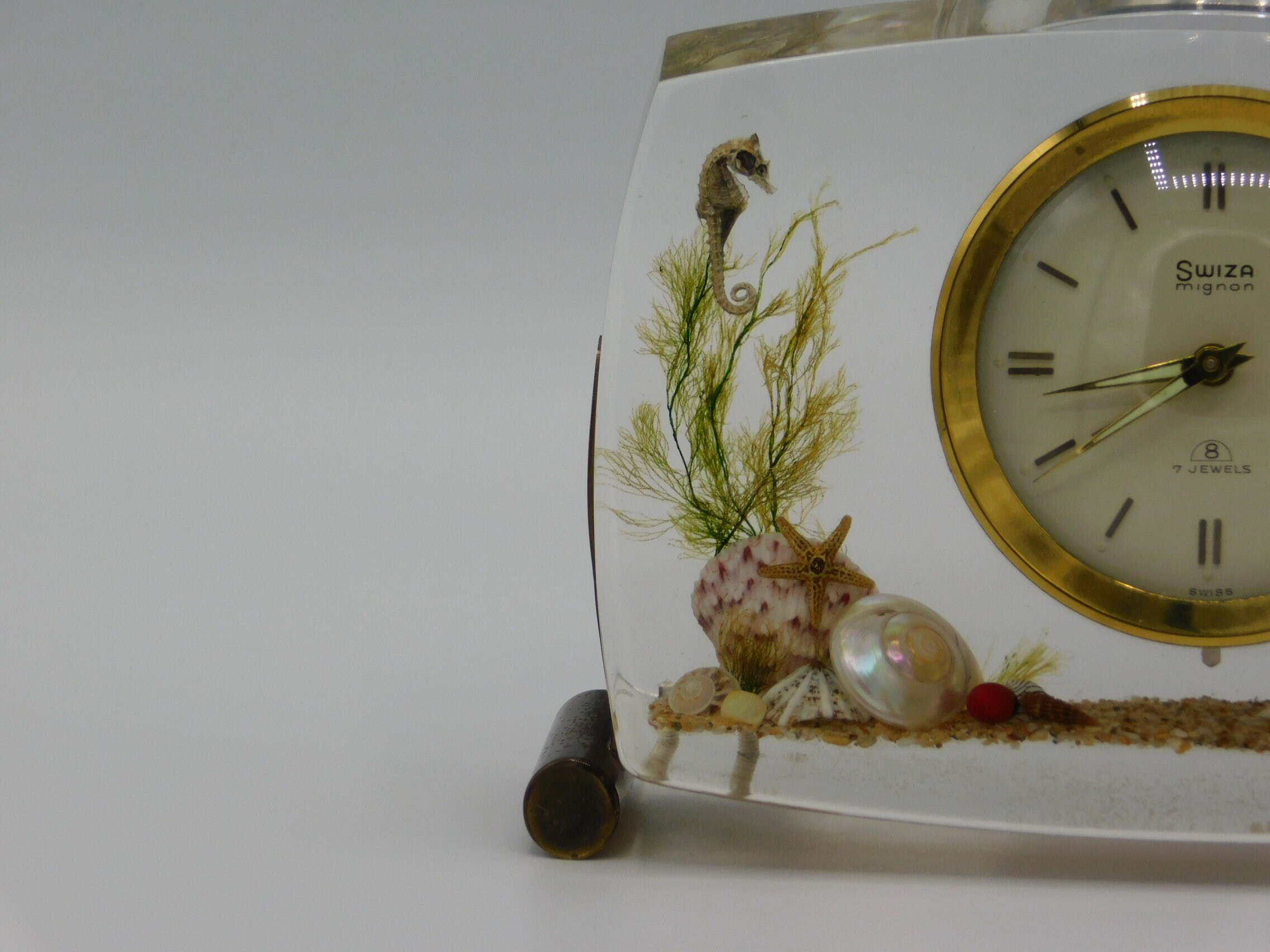 1950s Swiza Mignon Swiss 7 Jewel Clock Set in Acrylic With Sea - Etsy