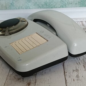 Desktop Vintage Phone Retro Office Decor Old Phone Vintage Home Decor ...
