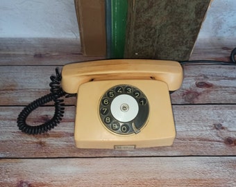 Retro Office Decor Old Phone Vintage Home Decor Vintage Telephone Desk ...