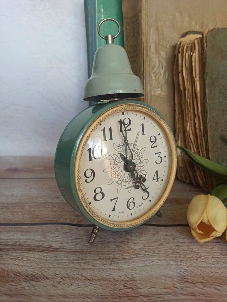 Vintage 70s Vintage Home Decor Retro Clock the USSR Vintage | Etsy