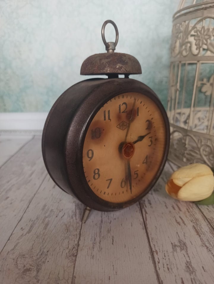 Antique clock 1945 Vintage decor Soviet alarm clock Turquoise | Etsy