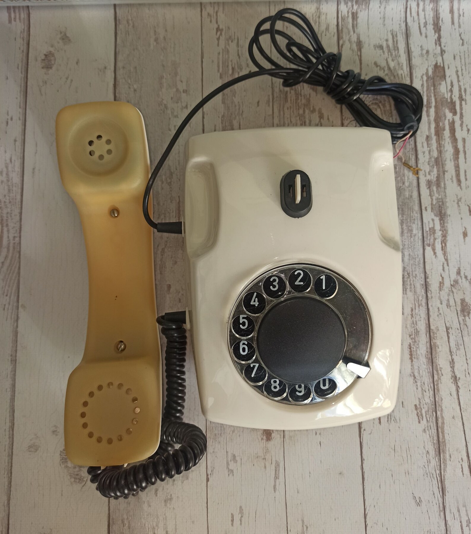Desktop Vintage White Phone Retro Office Decor Old Phone Vintage Home ...