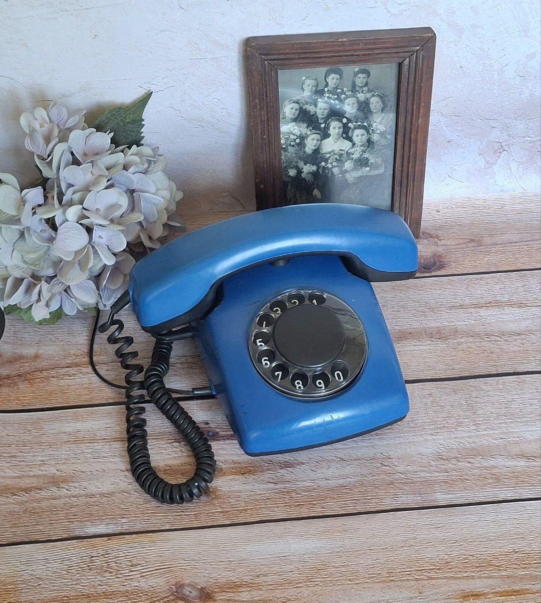 Retro Desk Phone Vintage Telephone Old Office Decor Dial Disc Phone ...