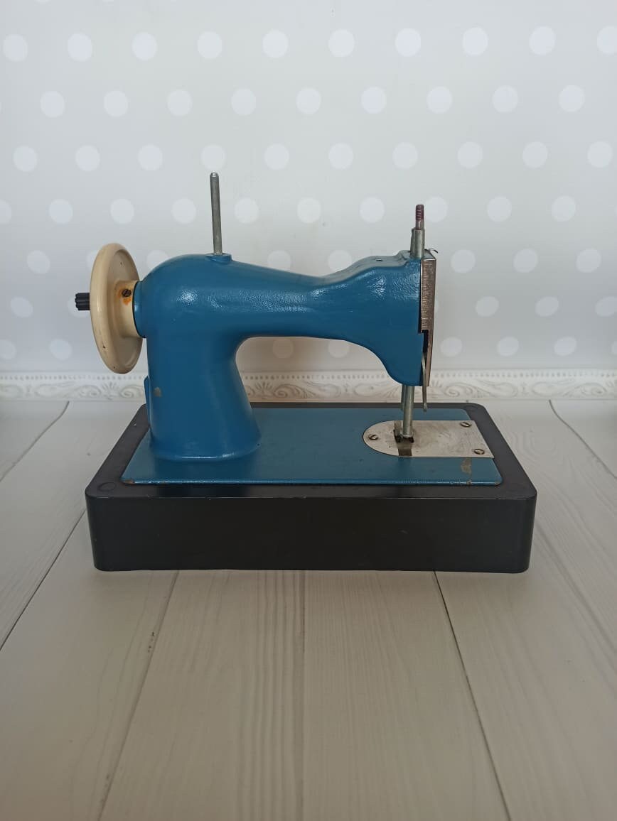 Vintage Soviet Toy Child Sewing Machine Vintage Home Decor - Etsy