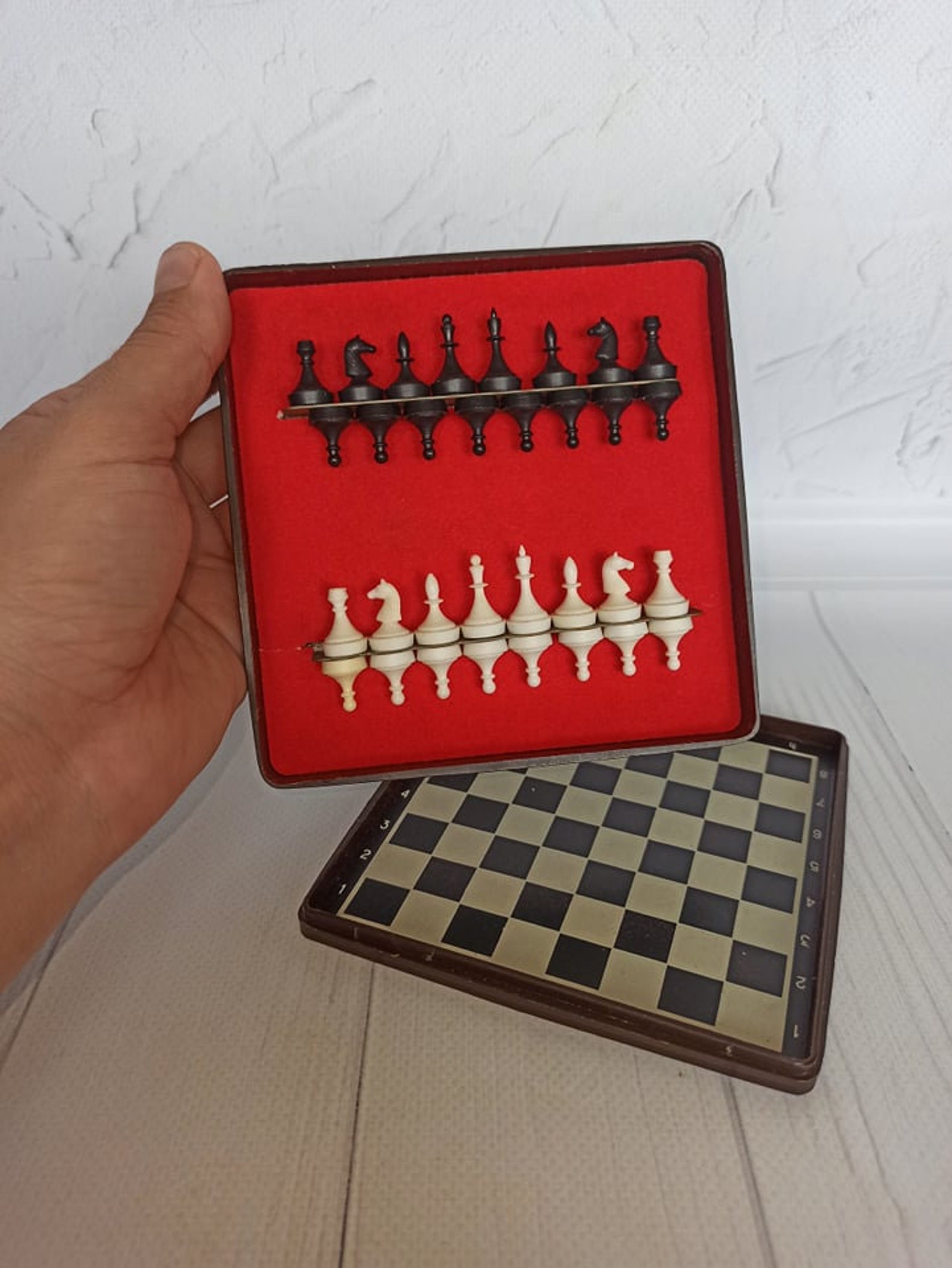 Vintage Pocket Magnetic Chess Mini Travel chess set USSR | Etsy