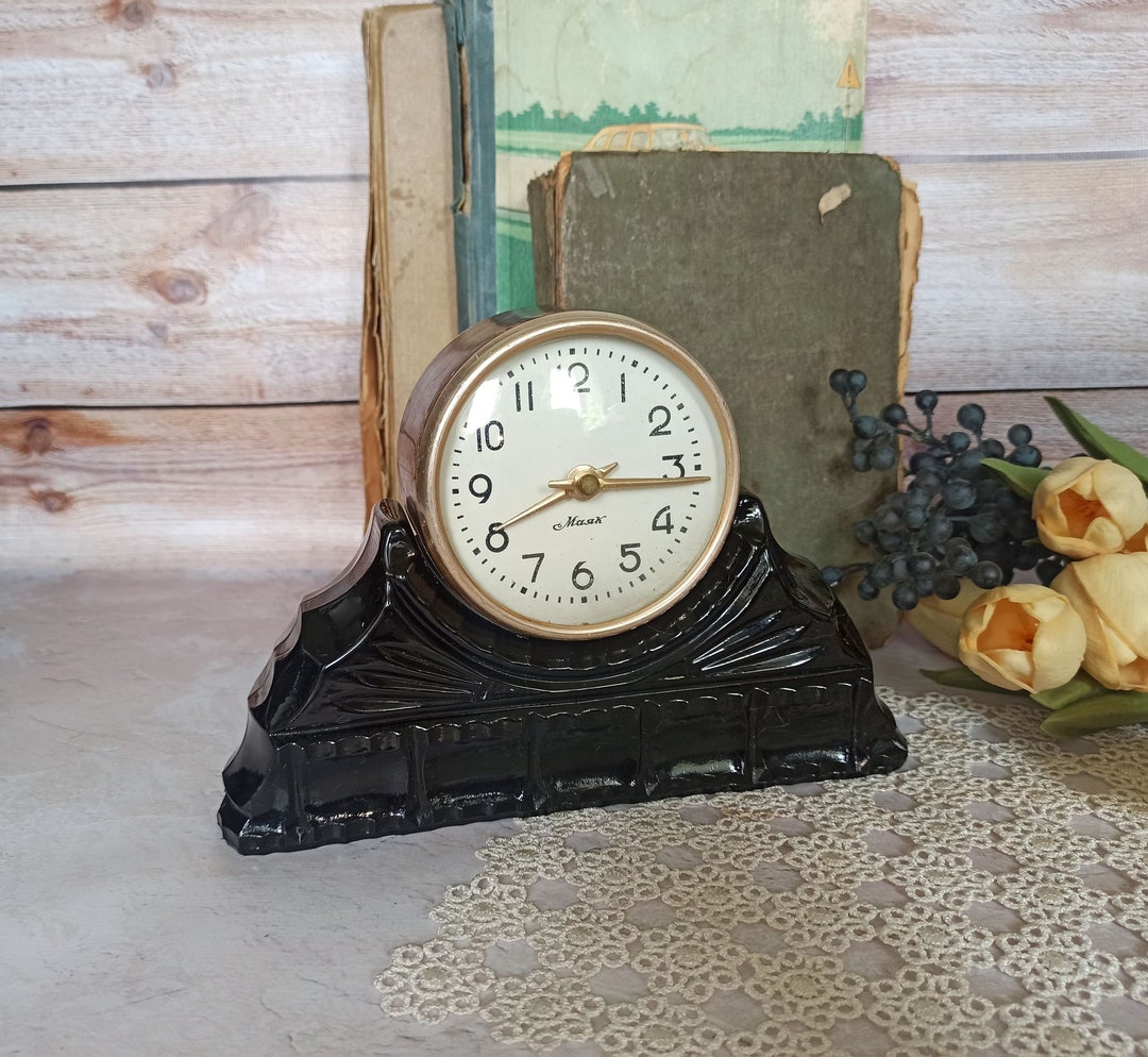 Antique Clock Vintage 50s Mantel Clock Vintage Home Decor Retro Clock ...