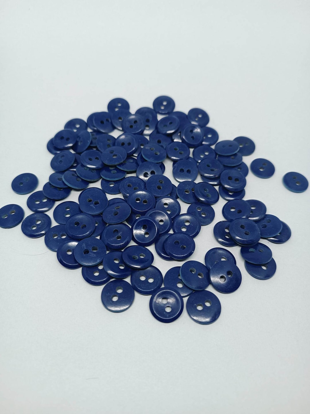 100 Pieces Small Round Buttons Vintage Dress Shirt Buttons Plastic ...