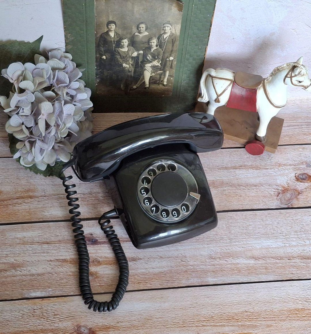 Vintage Black Telephone Retro Office Decor Old Phone Vintage Home Decor ...