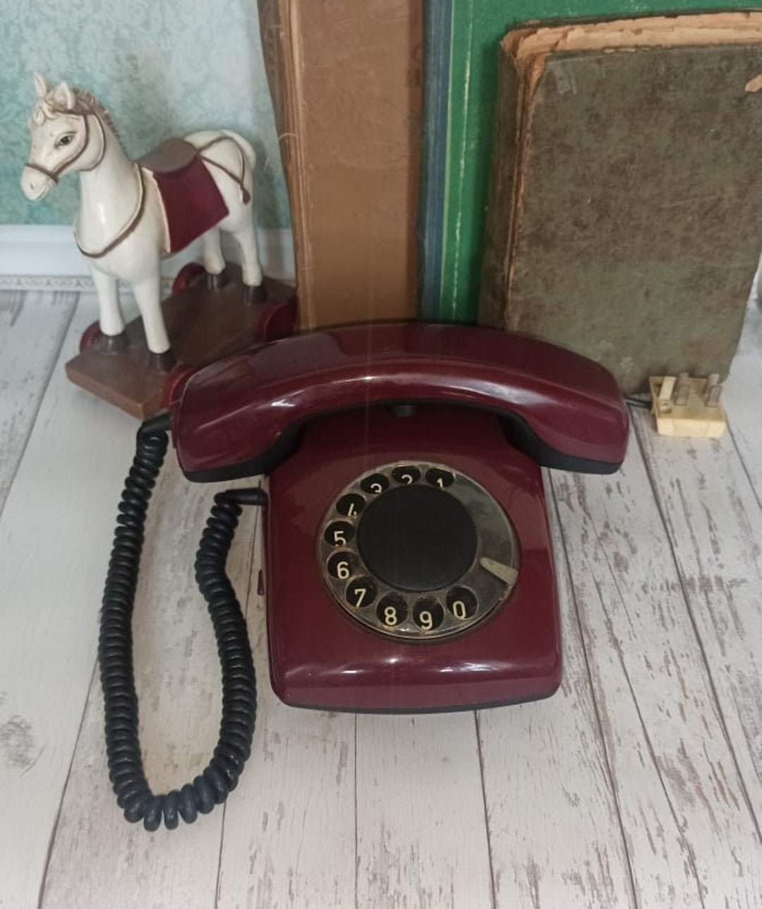 Retro Office Decor Old Phone Vintage Home Decor Vintage Telephone Desk ...