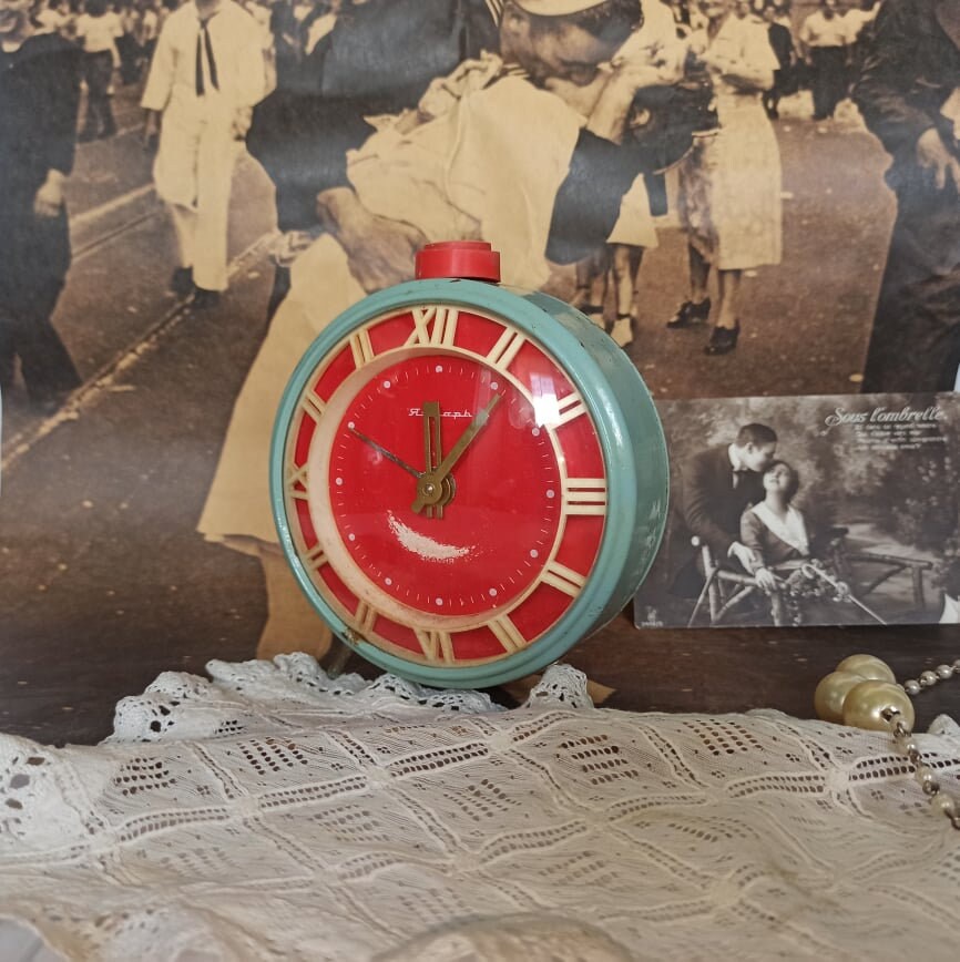 Retro Clock the USSR Vintage Decor Soviet Alarm Clock Vintage - Etsy