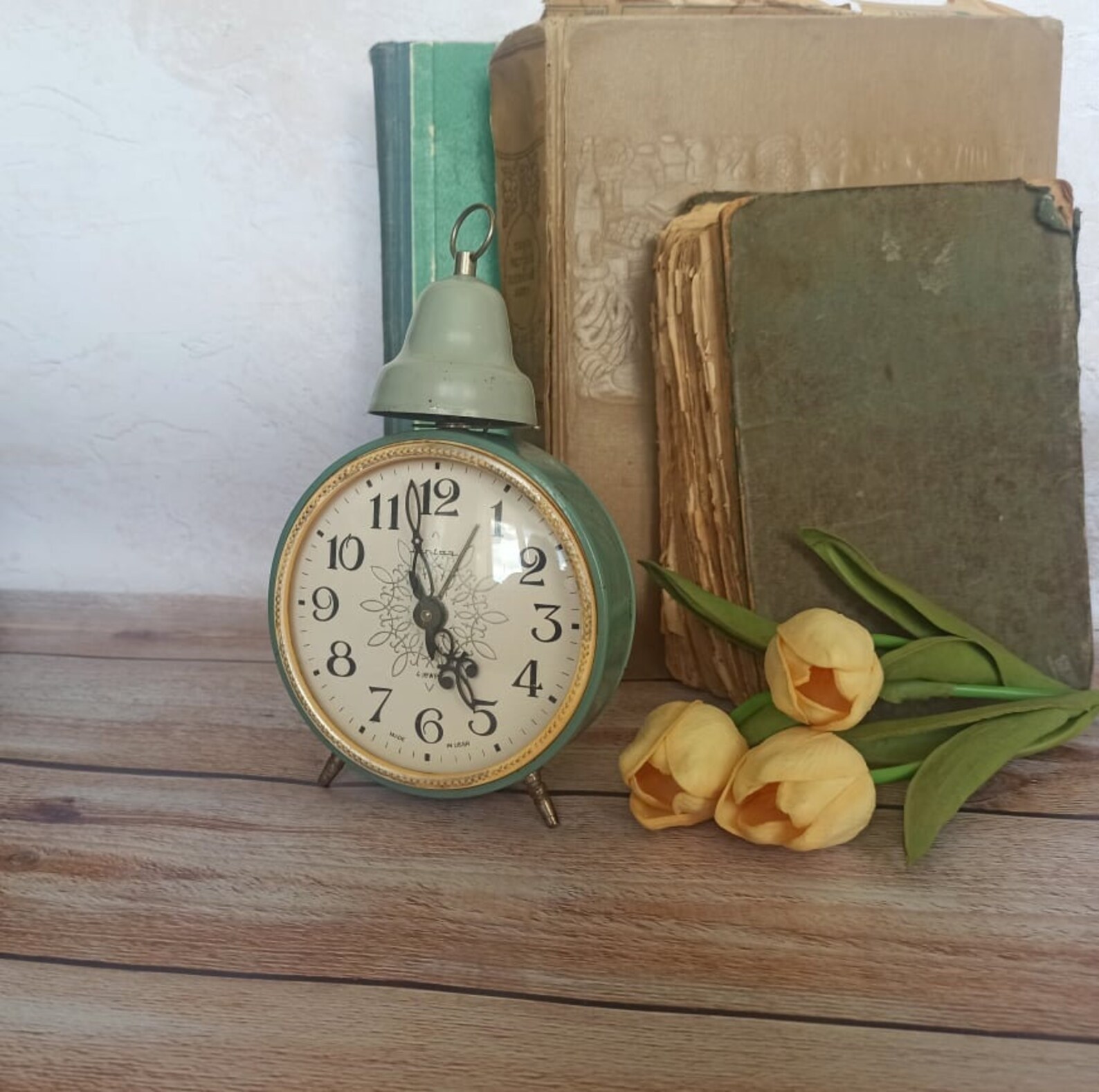 Vintage 70s Vintage Home Decor Retro Clock the USSR Vintage | Etsy