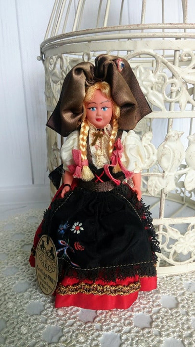 Beautiful European Vintage Doll in National Costume Vintage - Etsy
