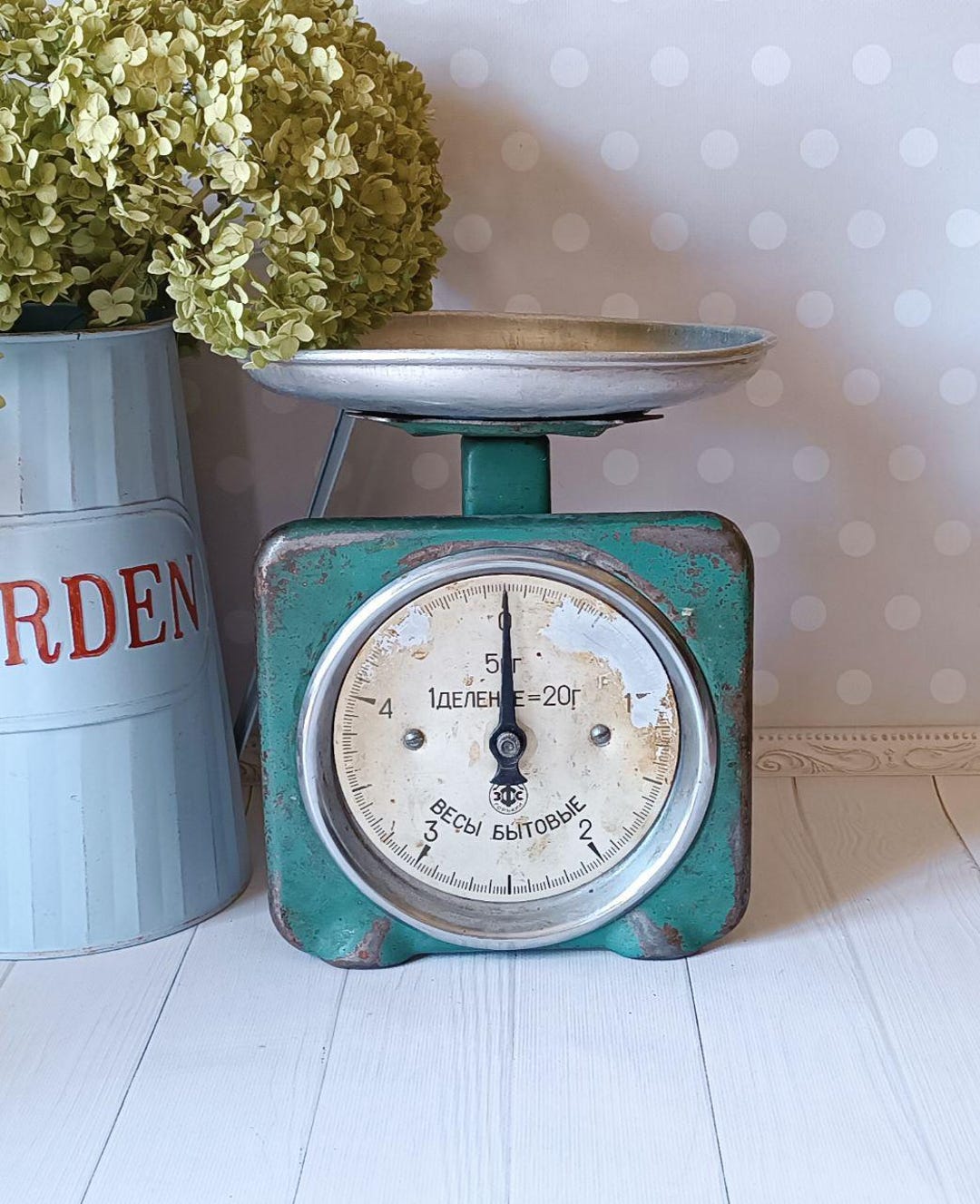 Antique Metal Kitchen Weighing Scale Green Antique Scales of the USSR ...