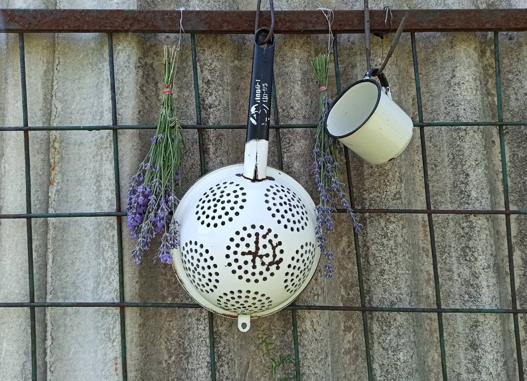 Vintage Set Enameled Colander and Mug Country Kitchen Vintage Kitchen ...
