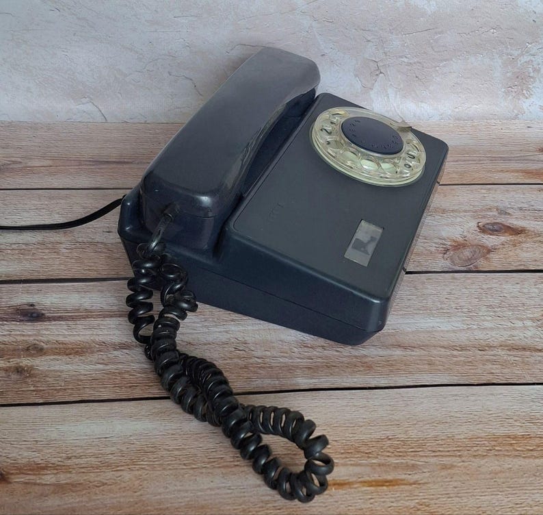 Retro Office Decor Old Phone Vintage Home Decor Vintage Telephone Desk ...