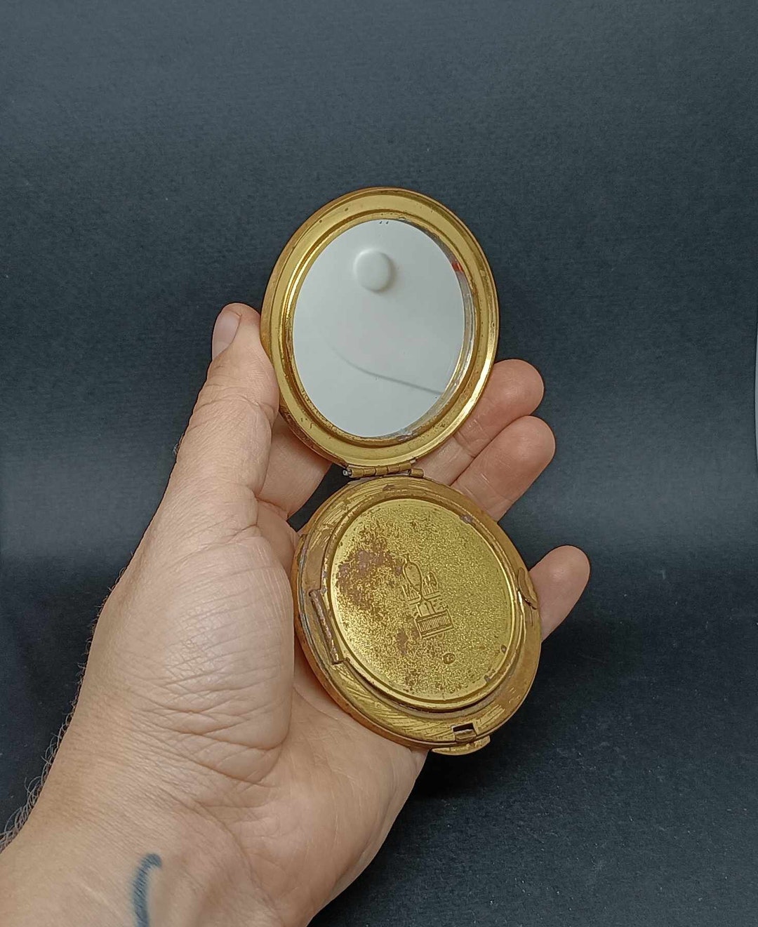 Vintage Powder Compact 