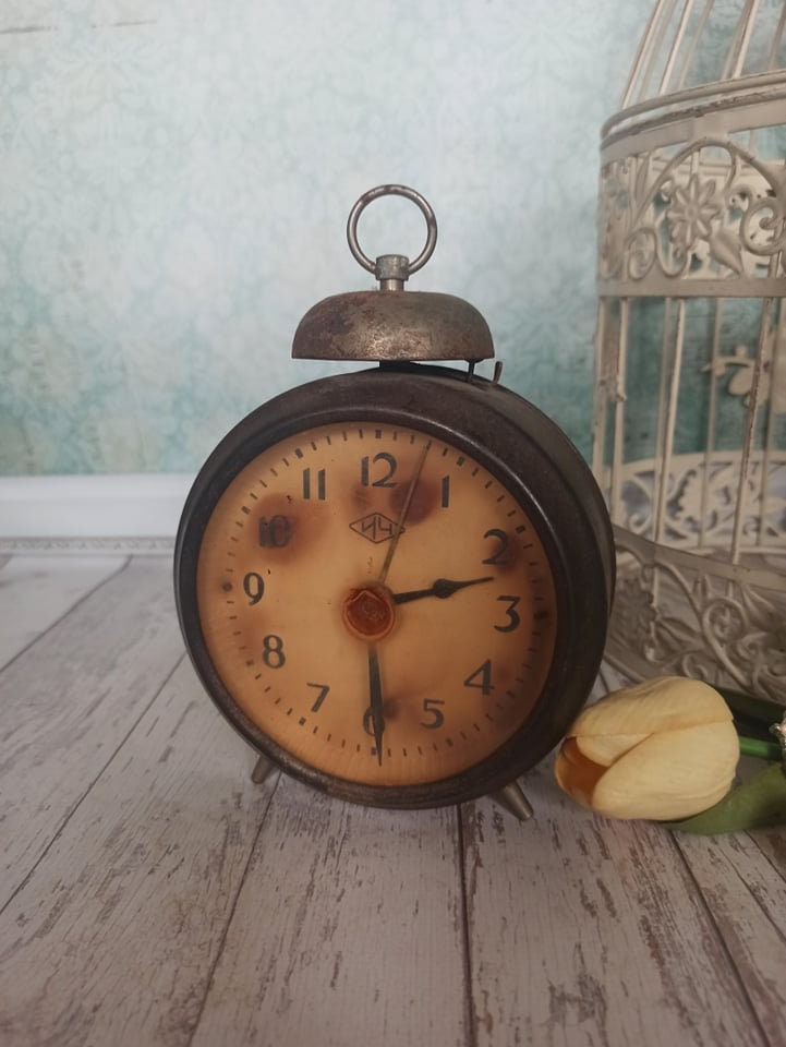 Antique clock 1945 Vintage decor Soviet alarm clock Turquoise | Etsy